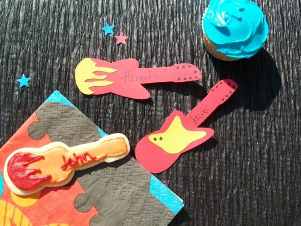 rock star guitar placecard craft - Kim Byers