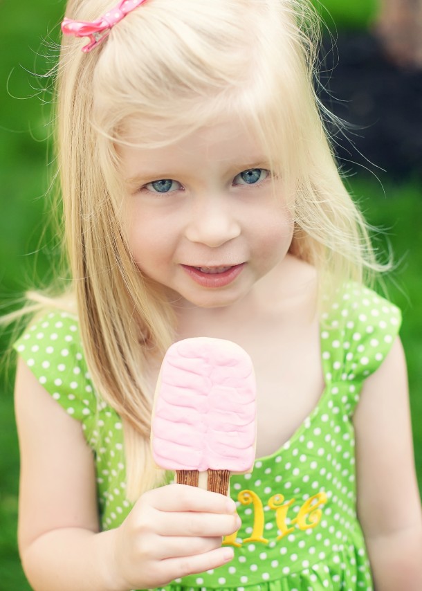 peek into ice cream shoot - Kim Byers