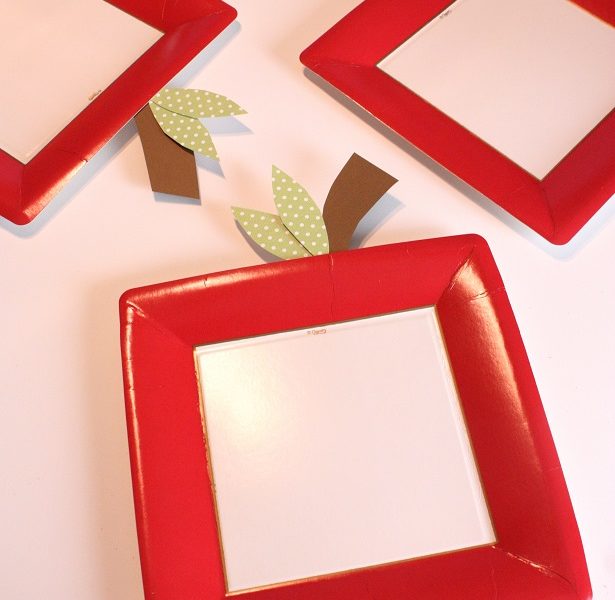 Back to School Simple Apple Plate Craft