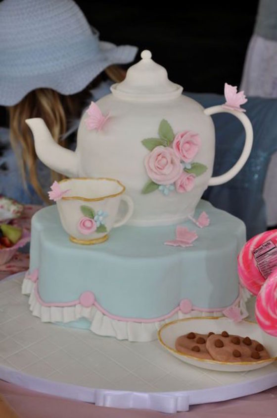 25 Beautiful Girl's Birthday Cake Ideas for all (Little - Big)