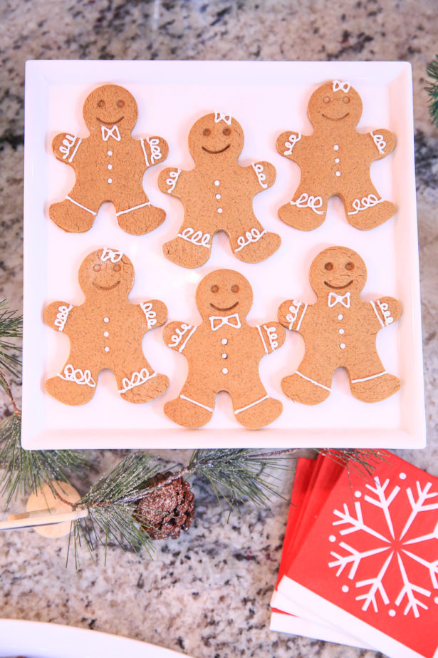 No-Spread Homemade Gingerbread Cookie Recipe + Cookie Exchange Tips ...